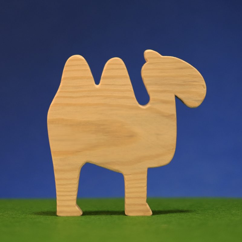 Simpático camello de madera artesanal - Paloverso